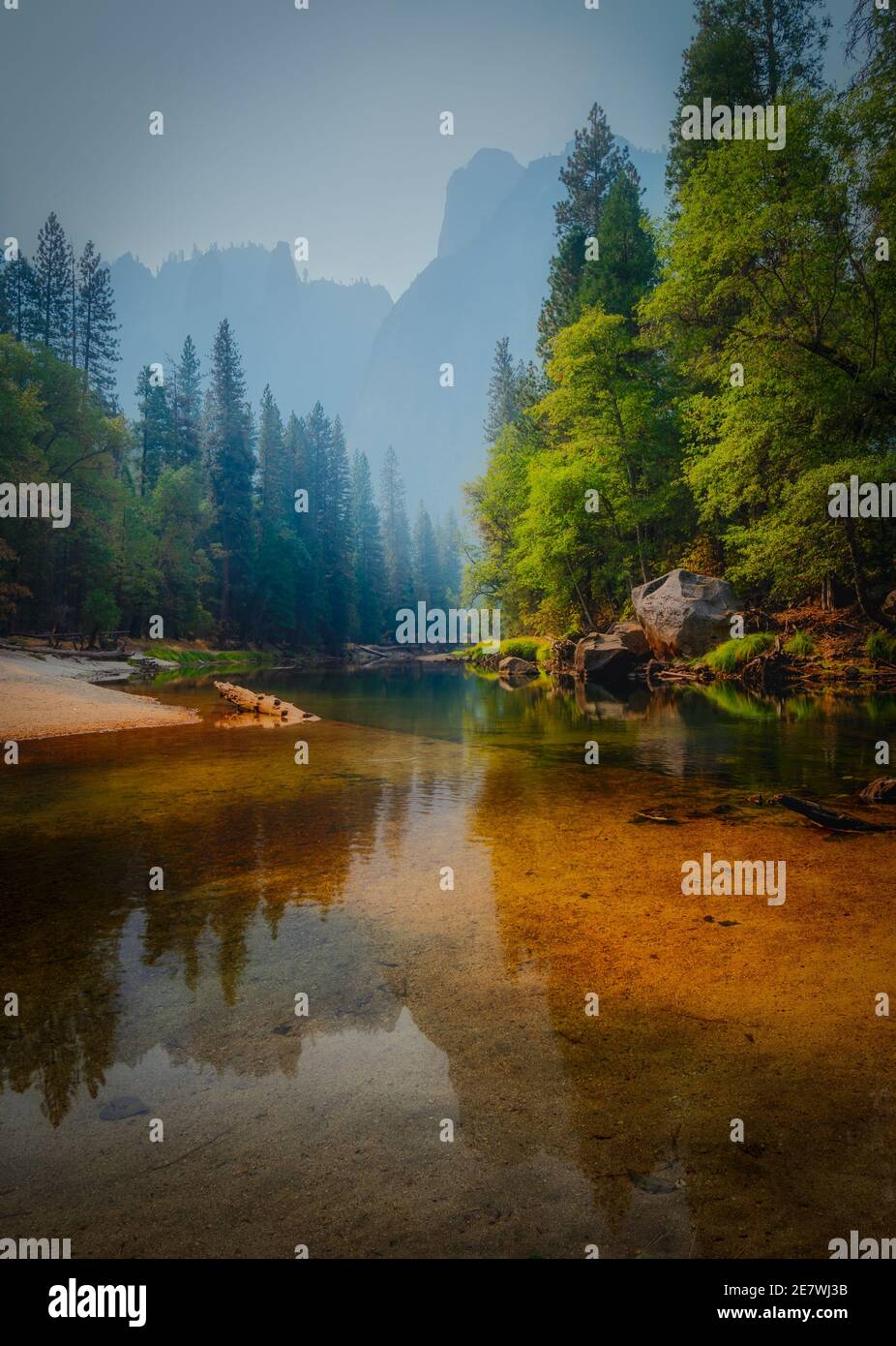 Clear water of merced river hi-res stock photography and images - Alamy