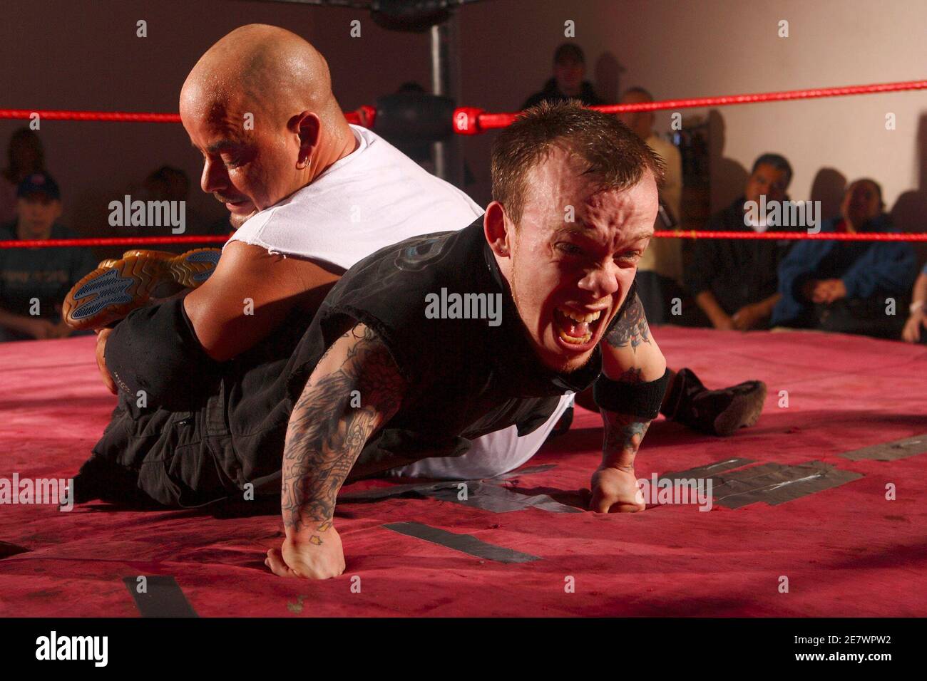 Midget wrestler hi-res stock photography and images - Alamy
