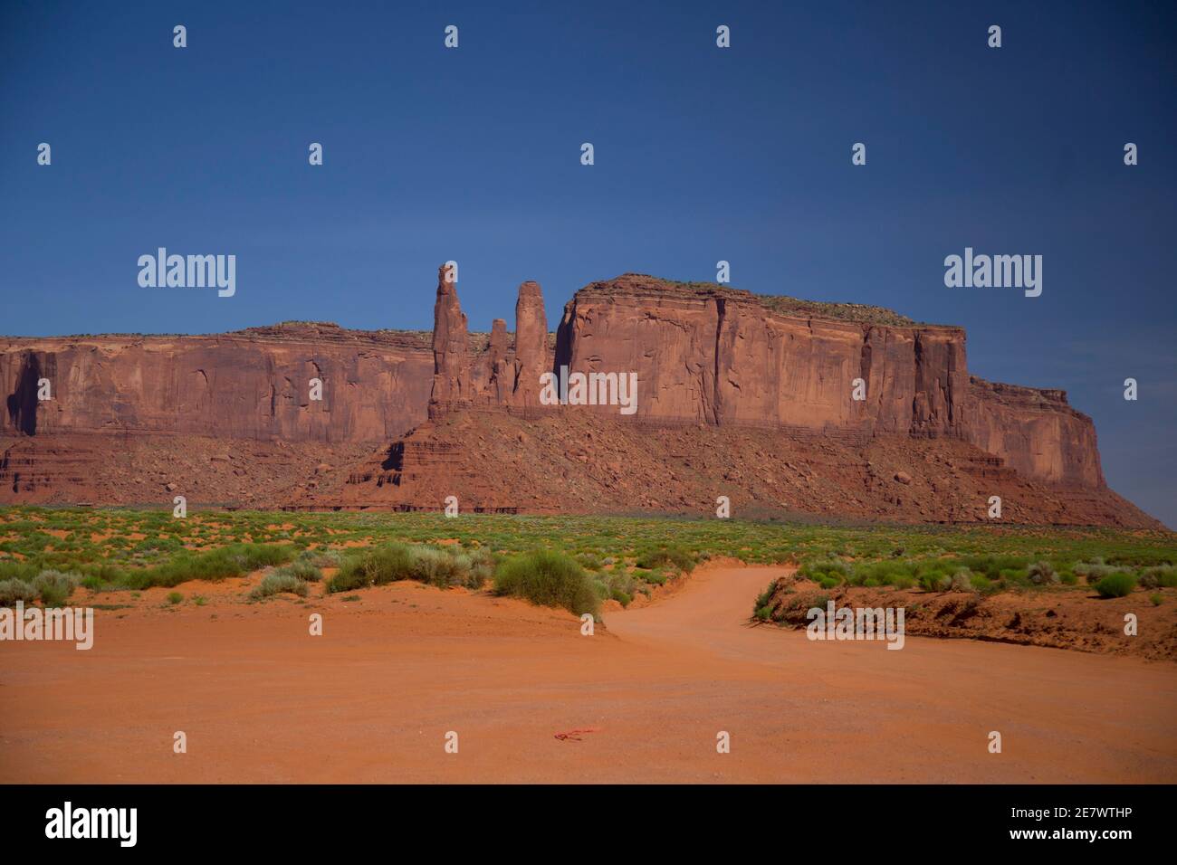 The three sisters rocks hi-res stock photography and images - Alamy