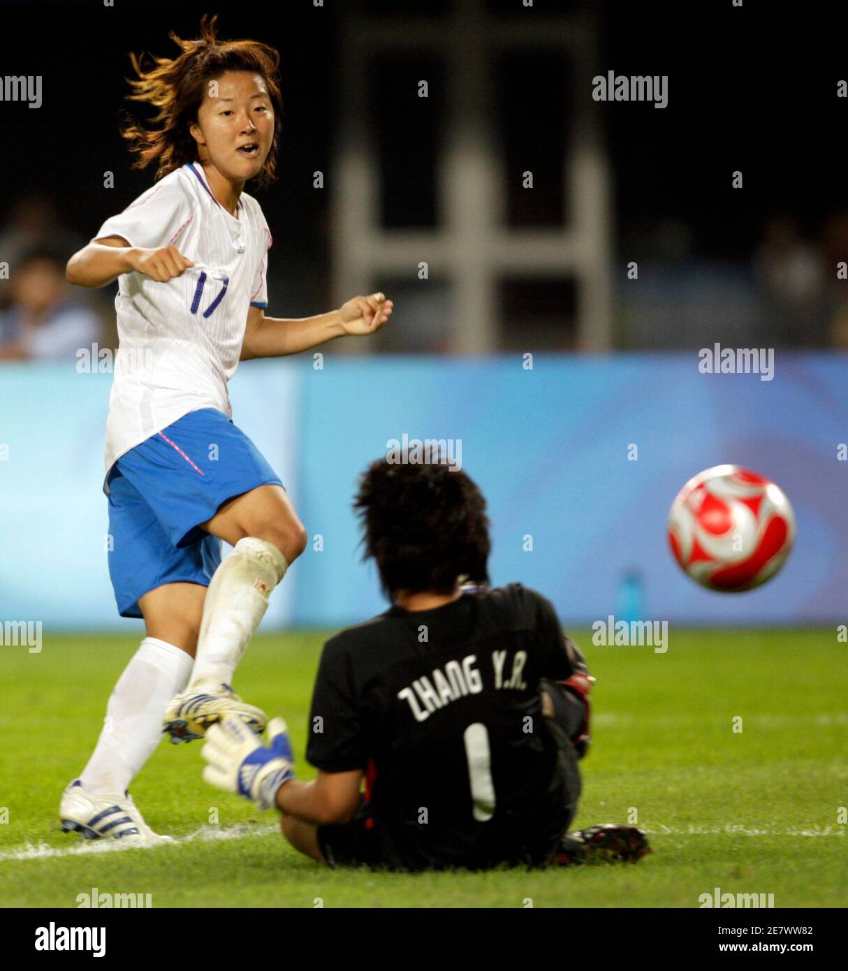 Chinas goalkeeper yanru zhang hi-res stock photography and images - Alamy