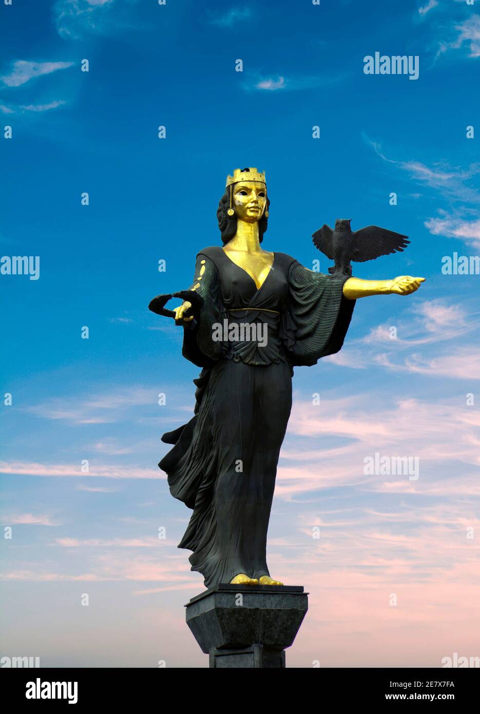 Sveta sofia statue hi-res stock photography and images - Alamy
