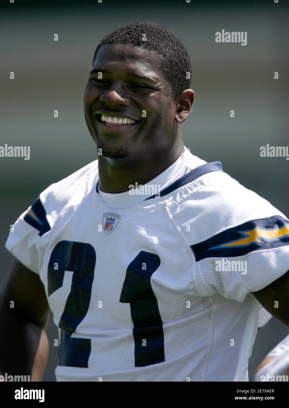 Ladainian tomlinson san diego chargers hi-res stock photography and ...