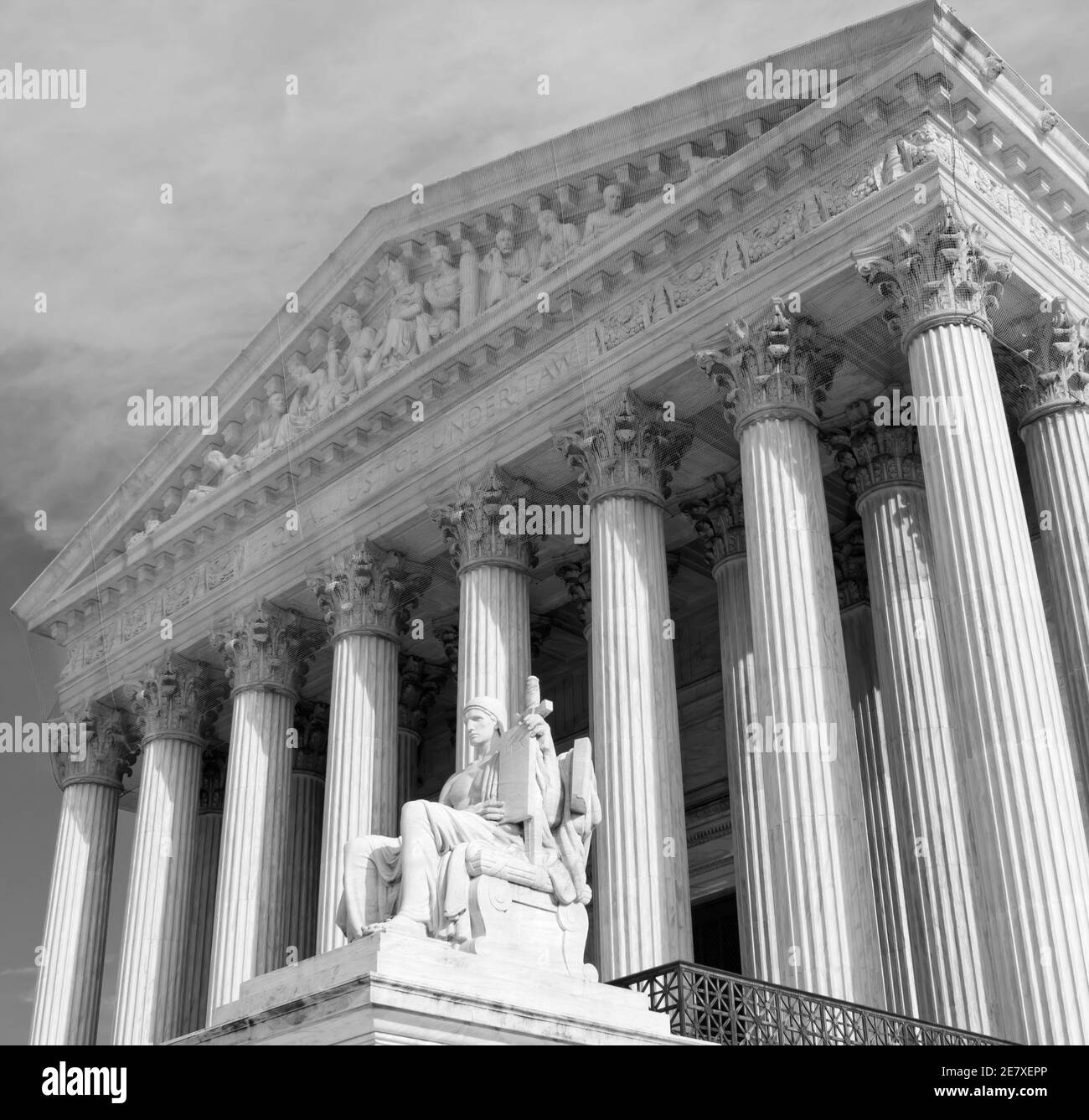 Supreme court power Black and White Stock Photos & Images - Alamy