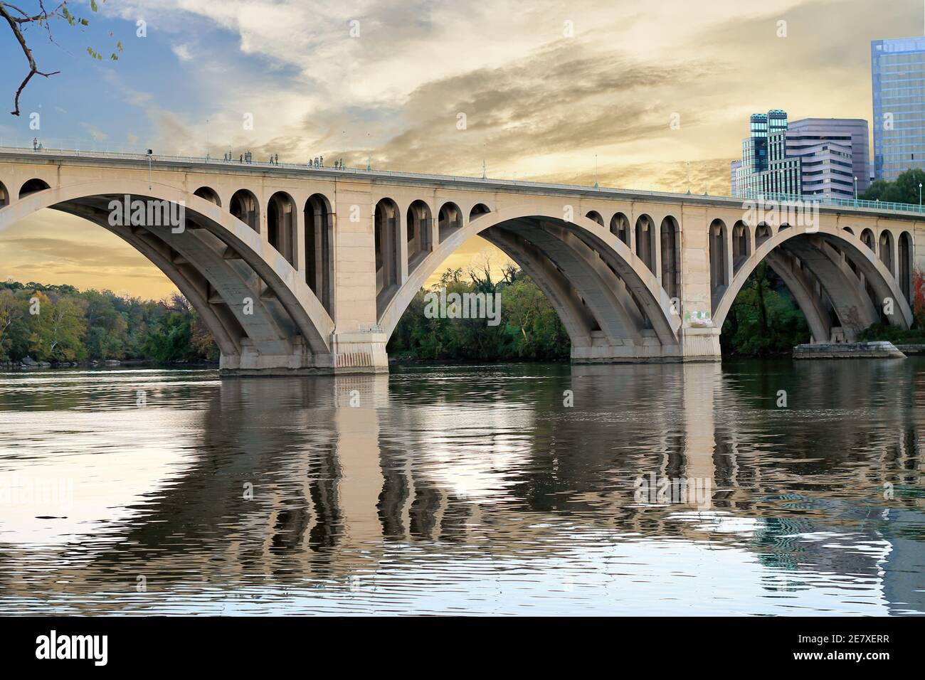 Georgetown Bridge, Washington DC over the Potomac River Stock Photo - Alamy