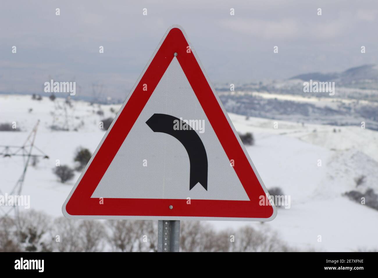 Warning curve hi-res stock photography and images - Alamy