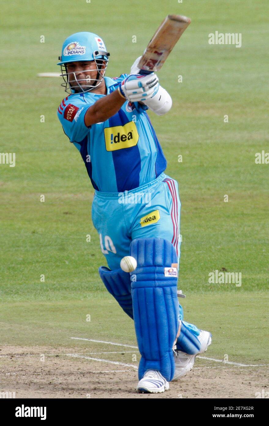 Ipl sachin tendulkar hi-res stock photography and images - Alamy