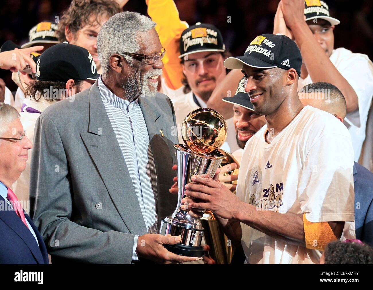 Bill russell lakers hi-res stock photography and images - Alamy