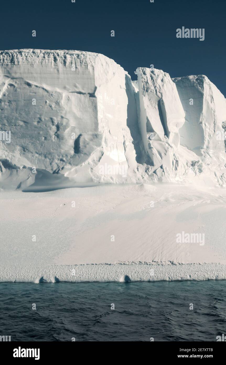 A tabular iceberg floating in the Southern Ocean close to the Antarctic ...