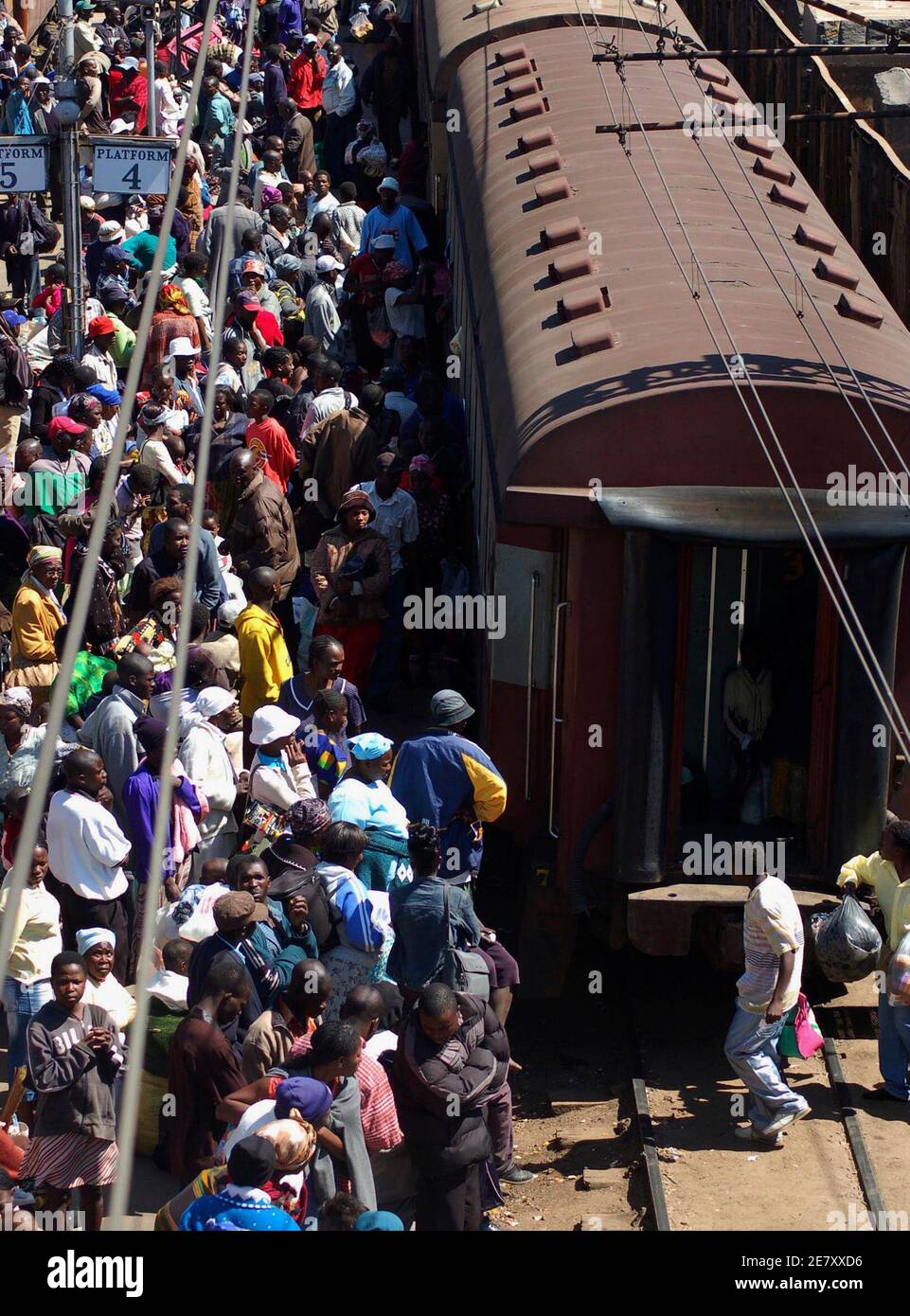 Harare to bulawayo train hi-res stock photography and images - Alamy