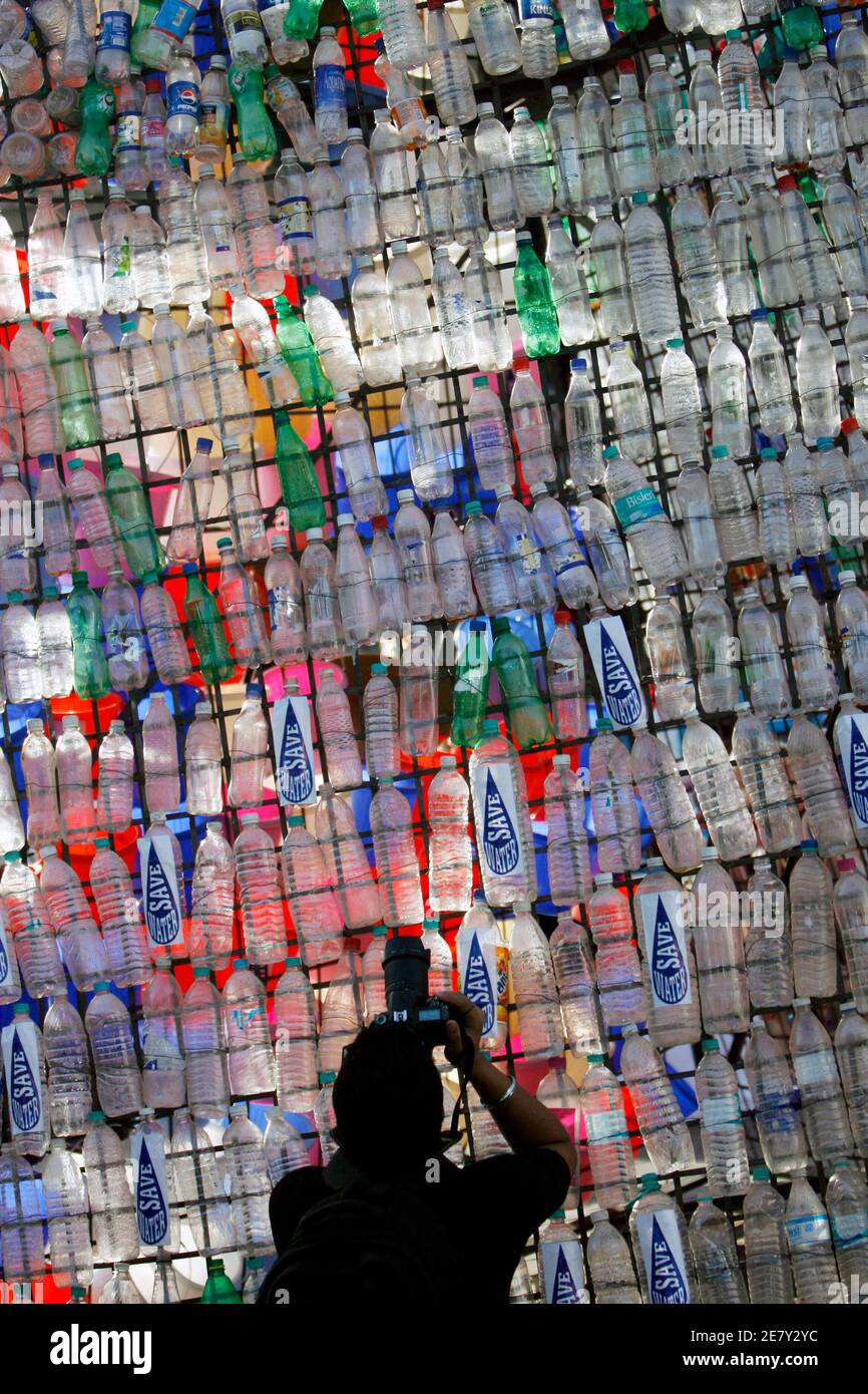 A pyramid of bottles hi-res stock photography and images - Alamy