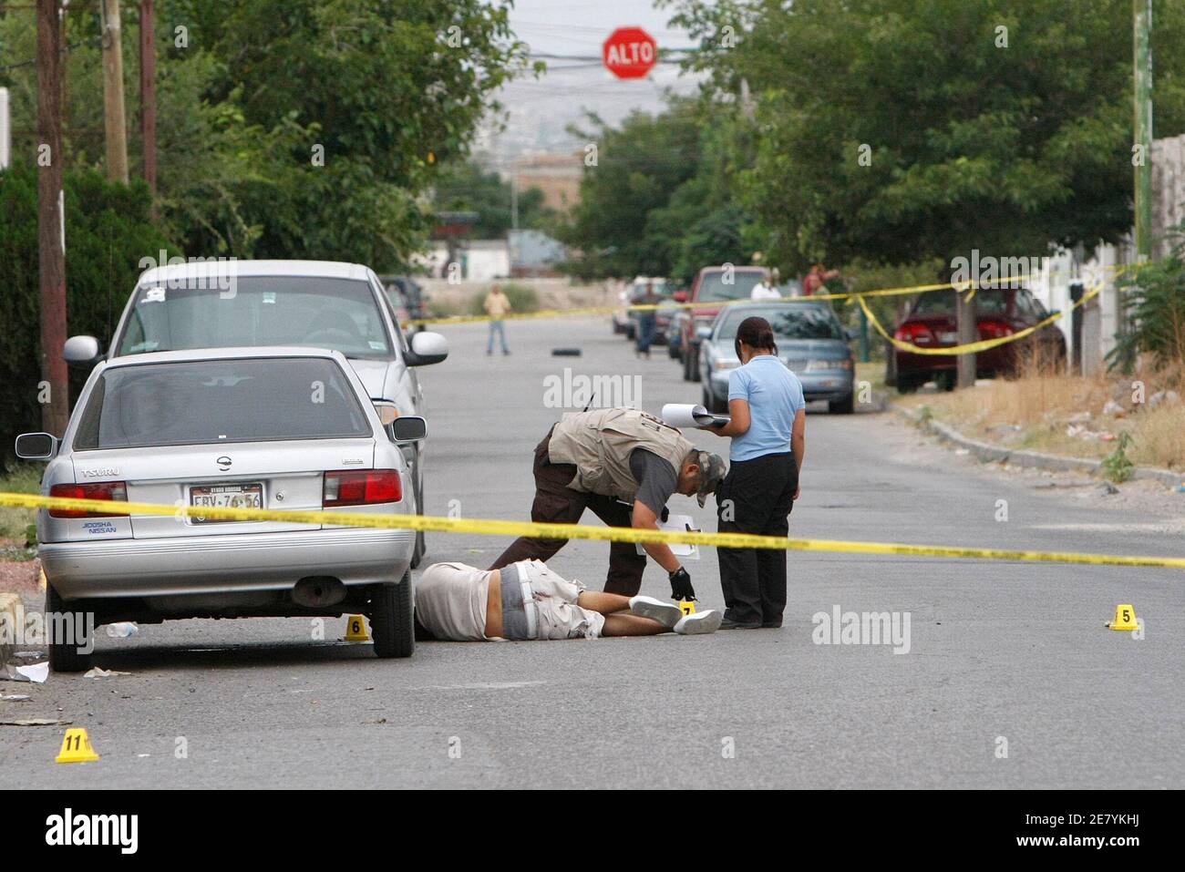 Mexico drugs bodies hi-res stock photography and images - Alamy