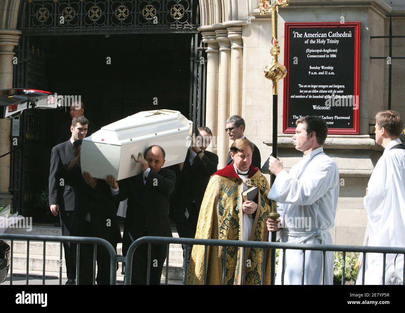 Steven robinson hi-res stock photography and images - Alamy