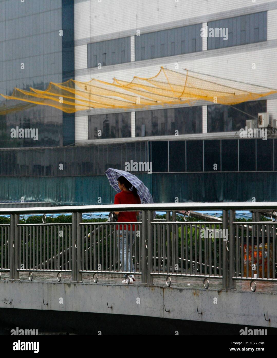 Foxconn factory iphone hi-res stock photography and images - Alamy