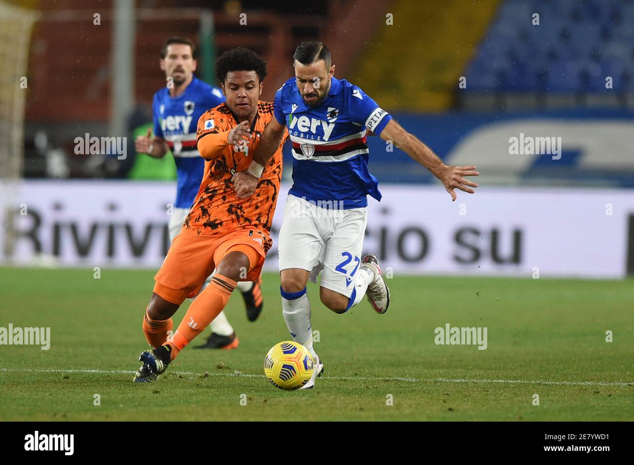 Juventus stadium fabio quagliarella hi-res stock photography and images ...