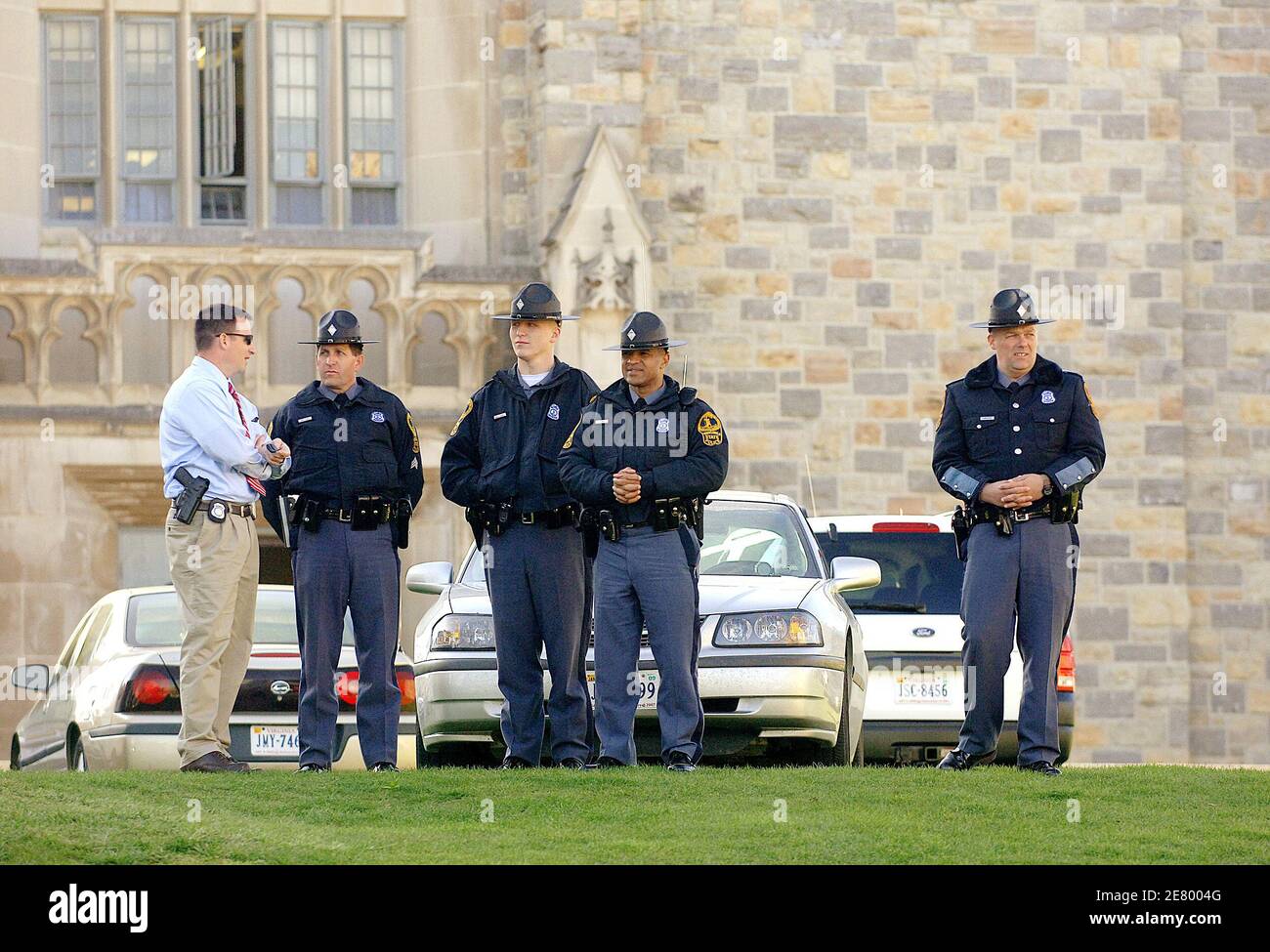 Virginia tech police shooting hi-res stock photography and images - Alamy