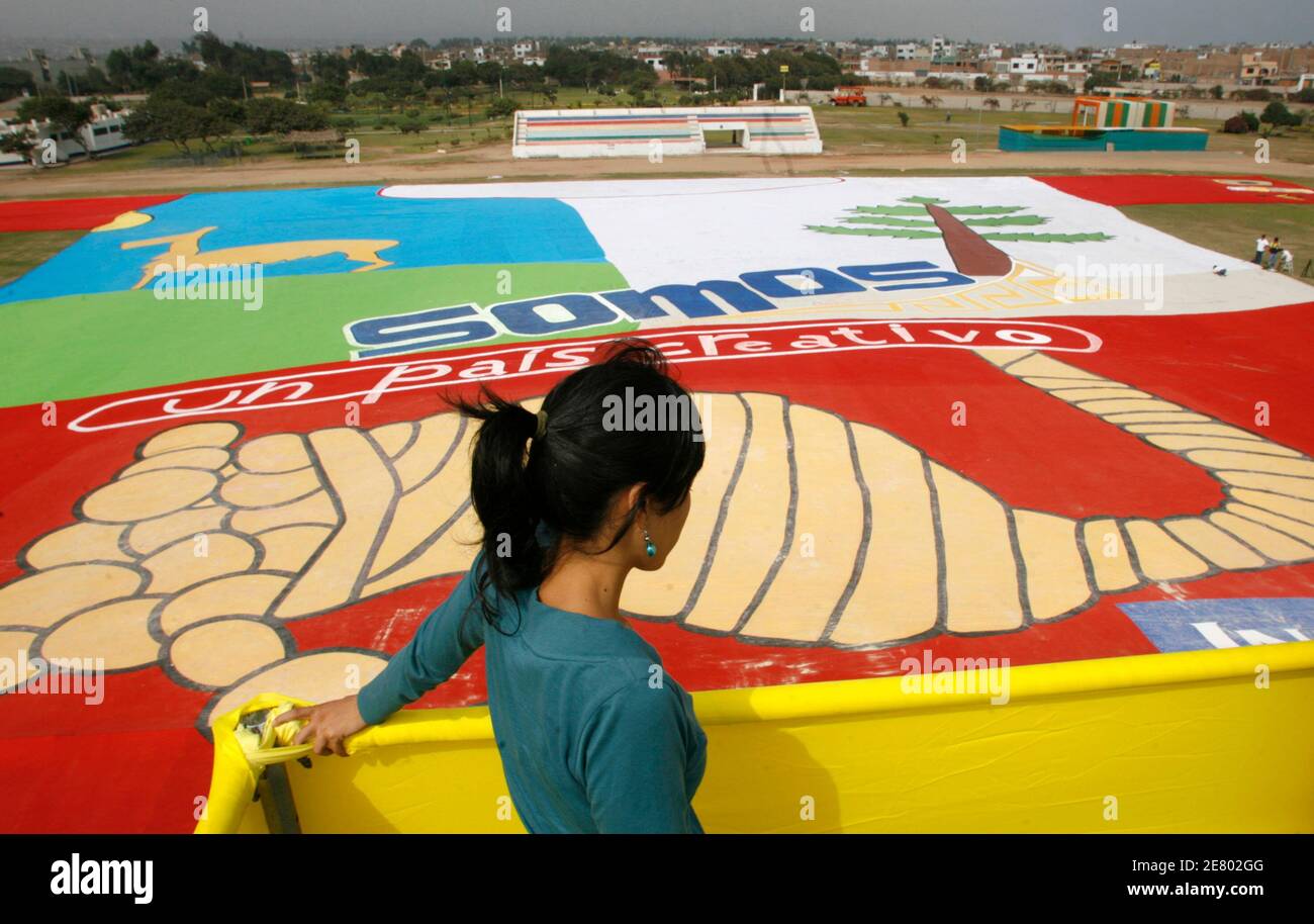 220 feet hi-res stock photography and images - Alamy