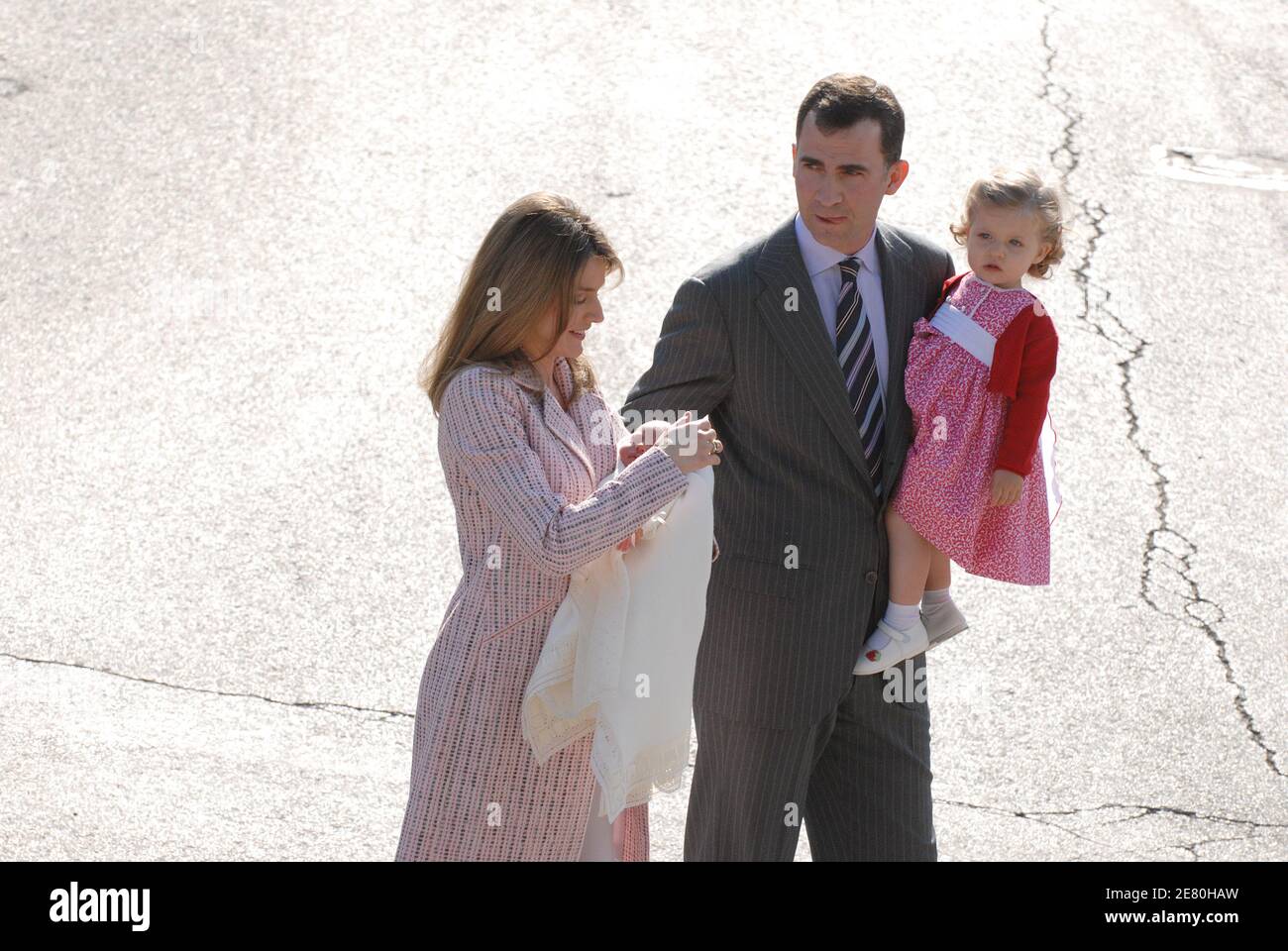 First child of felipe and letizia of spain hi-res stock photography and ...