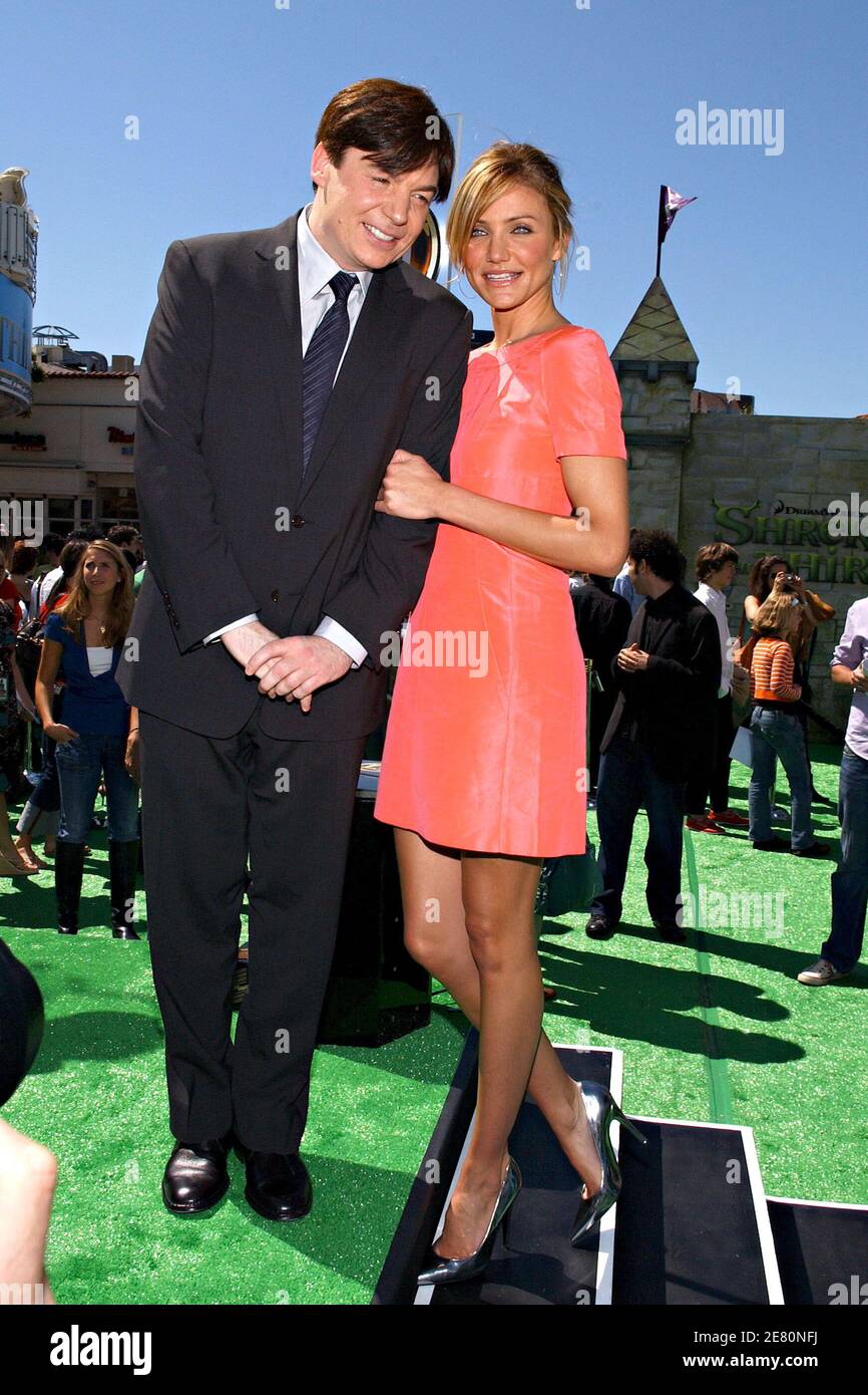 Mike Myers and Cameron Diaz attend the 'Shrek the Third' premiere at ...