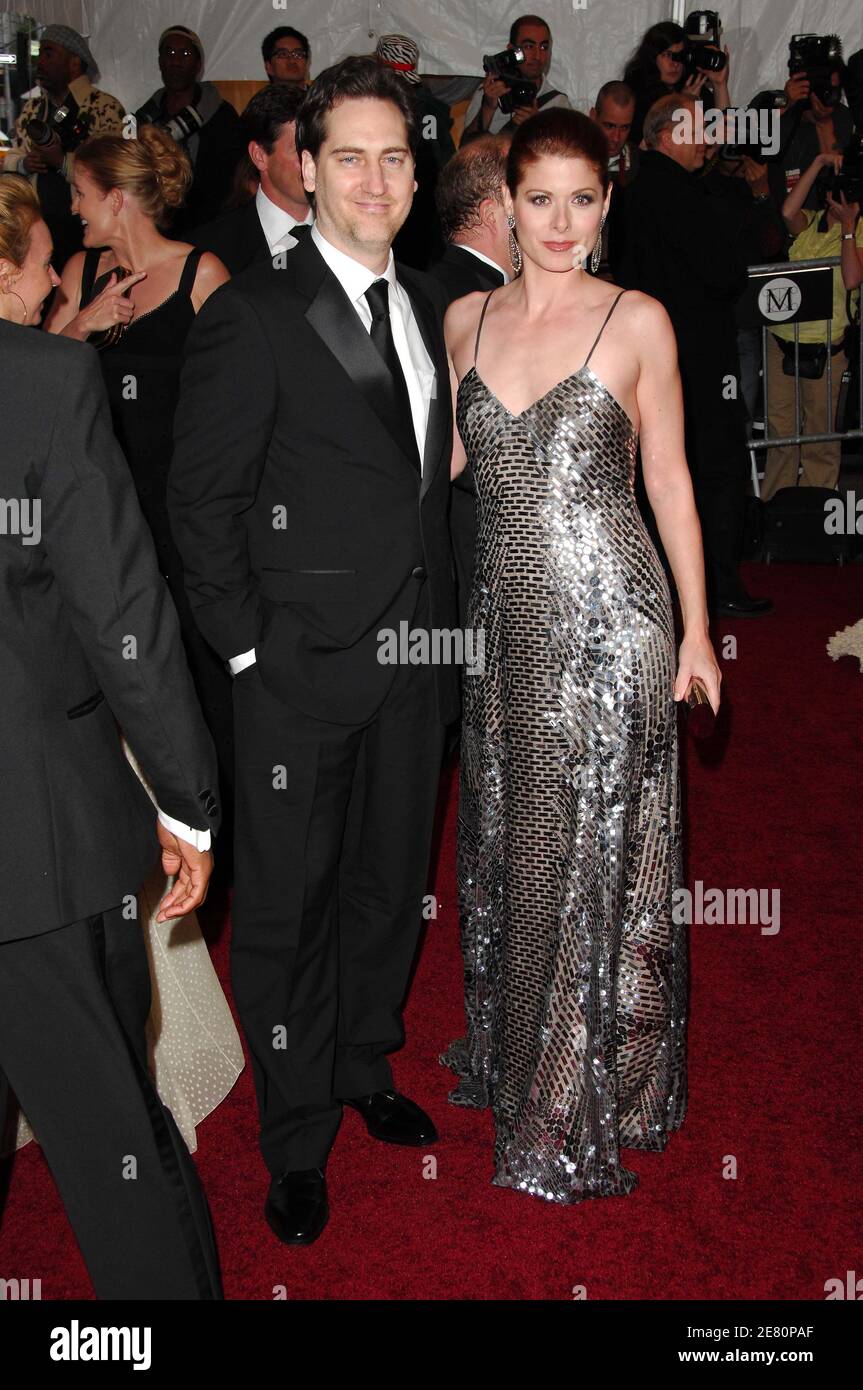"Debra Messing arrives for the 2007 Costume Institute Gala celebrating ...