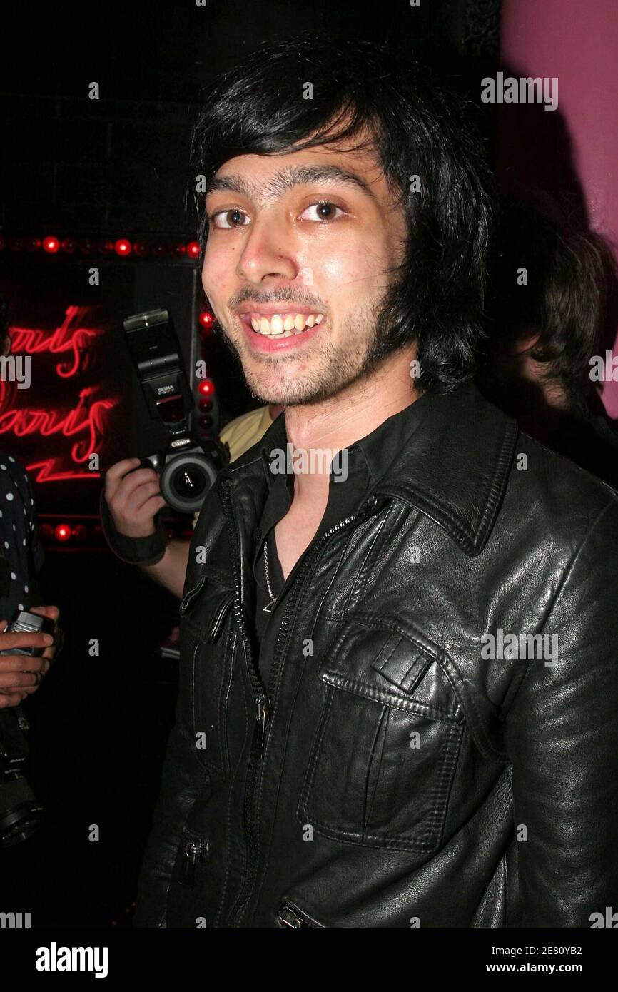 Boite de nuit paris hi-res stock photography and images - Alamy