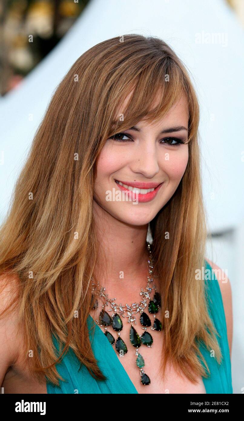 TV presenter Louise Bourgoin is the weather woman on Canal + TV Show ...