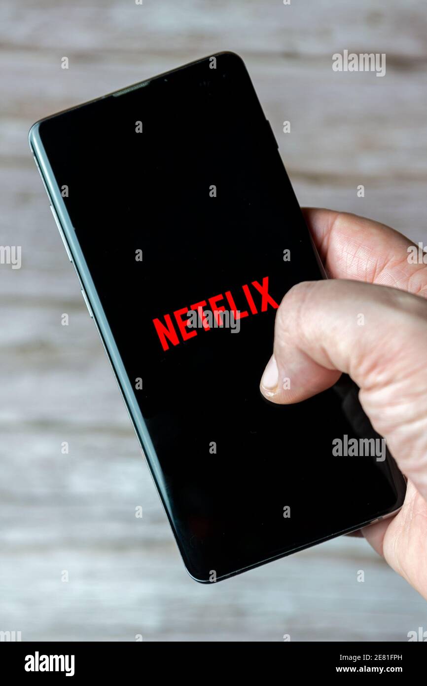 Watching netflix screen hi-res stock photography and images - Alamy