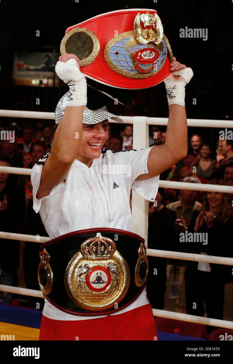 Susi Kentikian Hamburg High Resolution Stock Photography and Images - Alamy