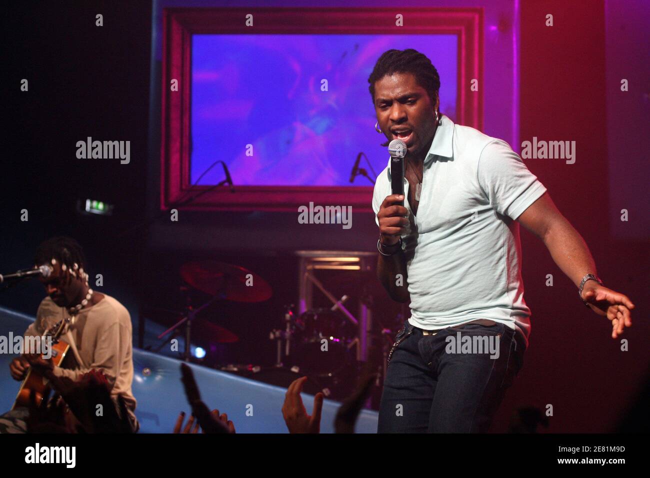 Exclusive coverage hi-res stock photography and images - Alamy