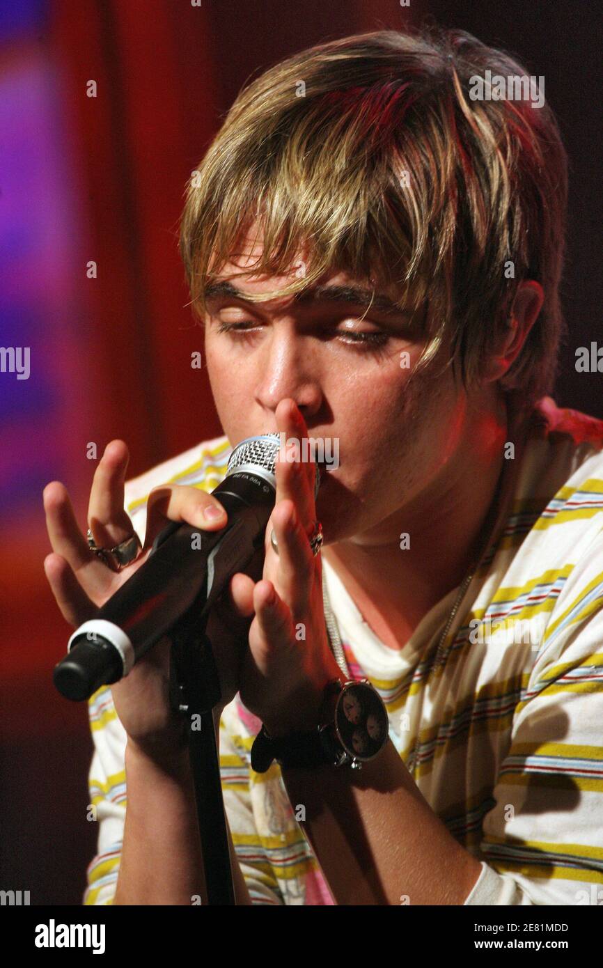 Exclusive Coverage - Pop sensation Jesse McCartney performs live on ...