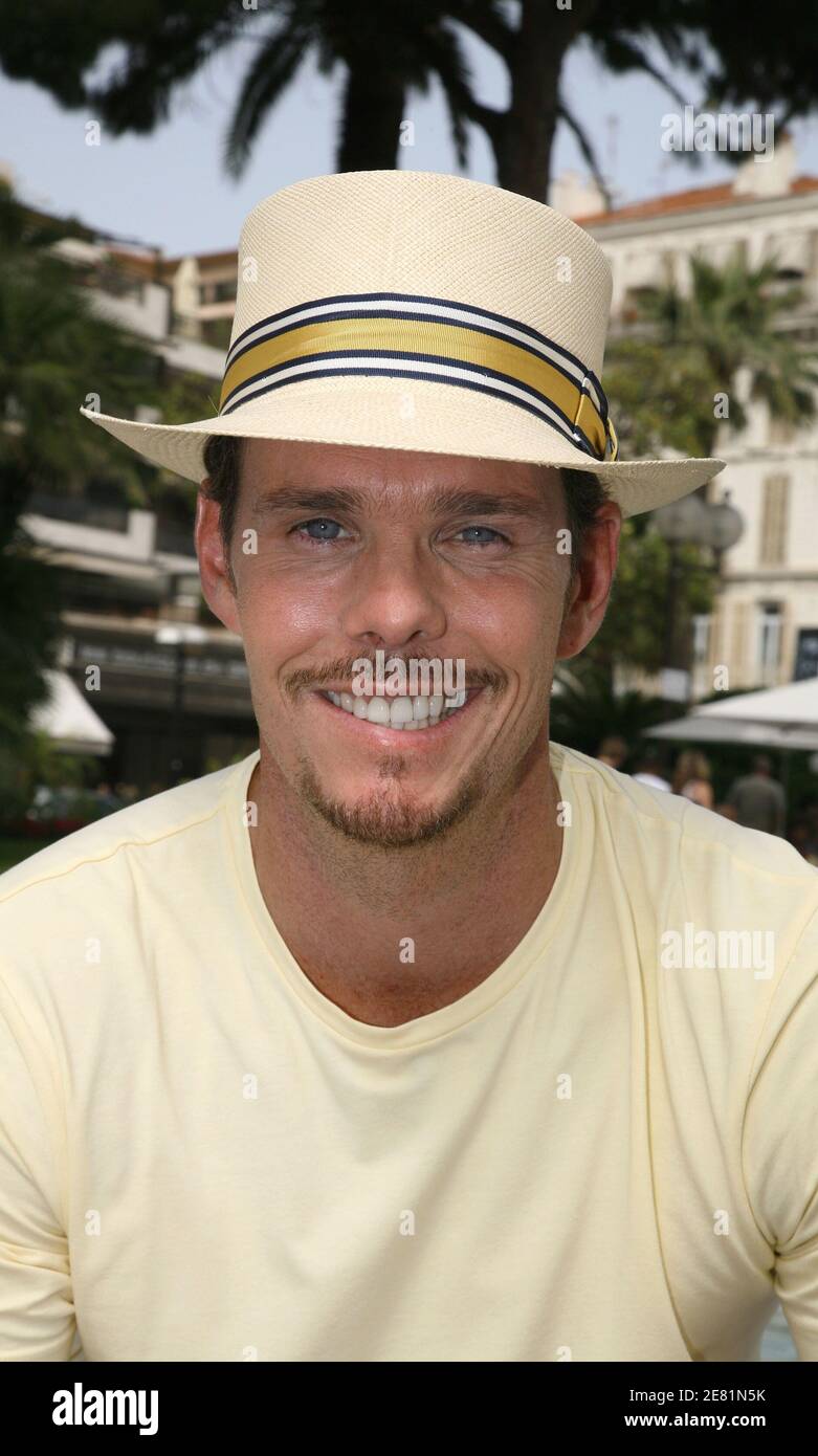US actor Kevin Dillon (Matt Dillon's brother) poses for our ...