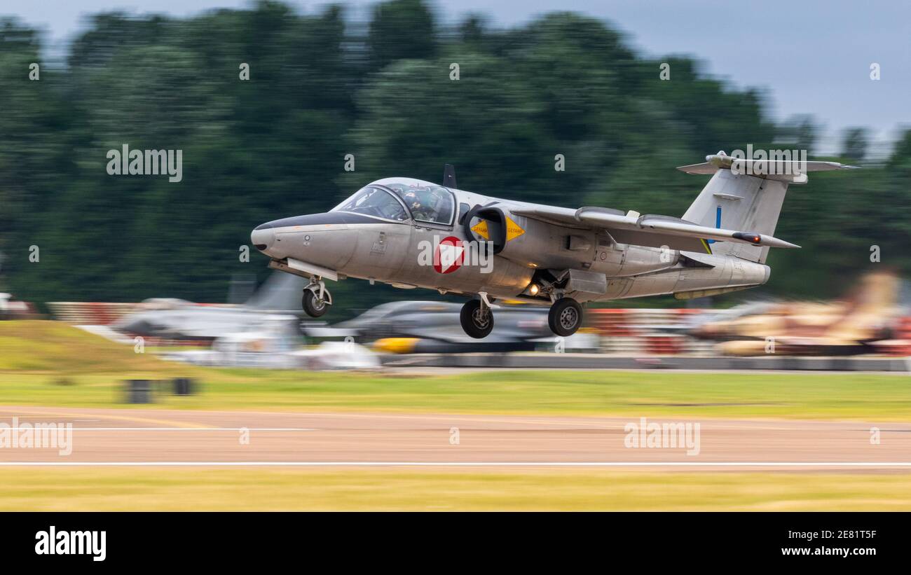 Saab jet trainer aircraft hi-res stock photography and images - Alamy