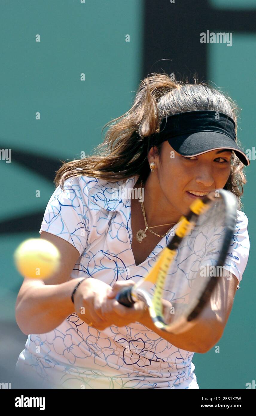 France's Aravane Rezai defeated by France's Marion Bartoli, 6-4, 6-2 ...