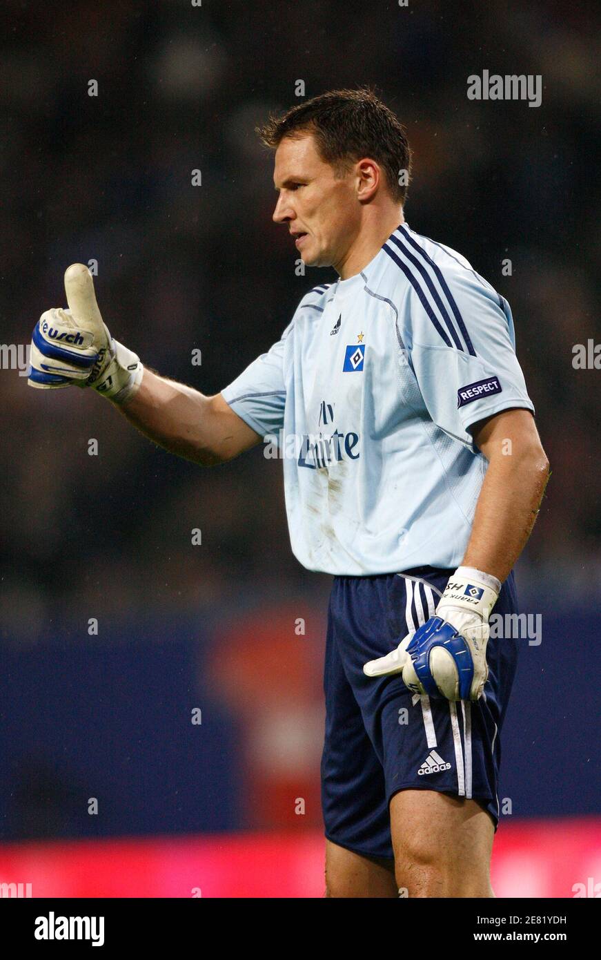 Hamburg goalkeeper frank rost hi-res stock photography and images - Alamy