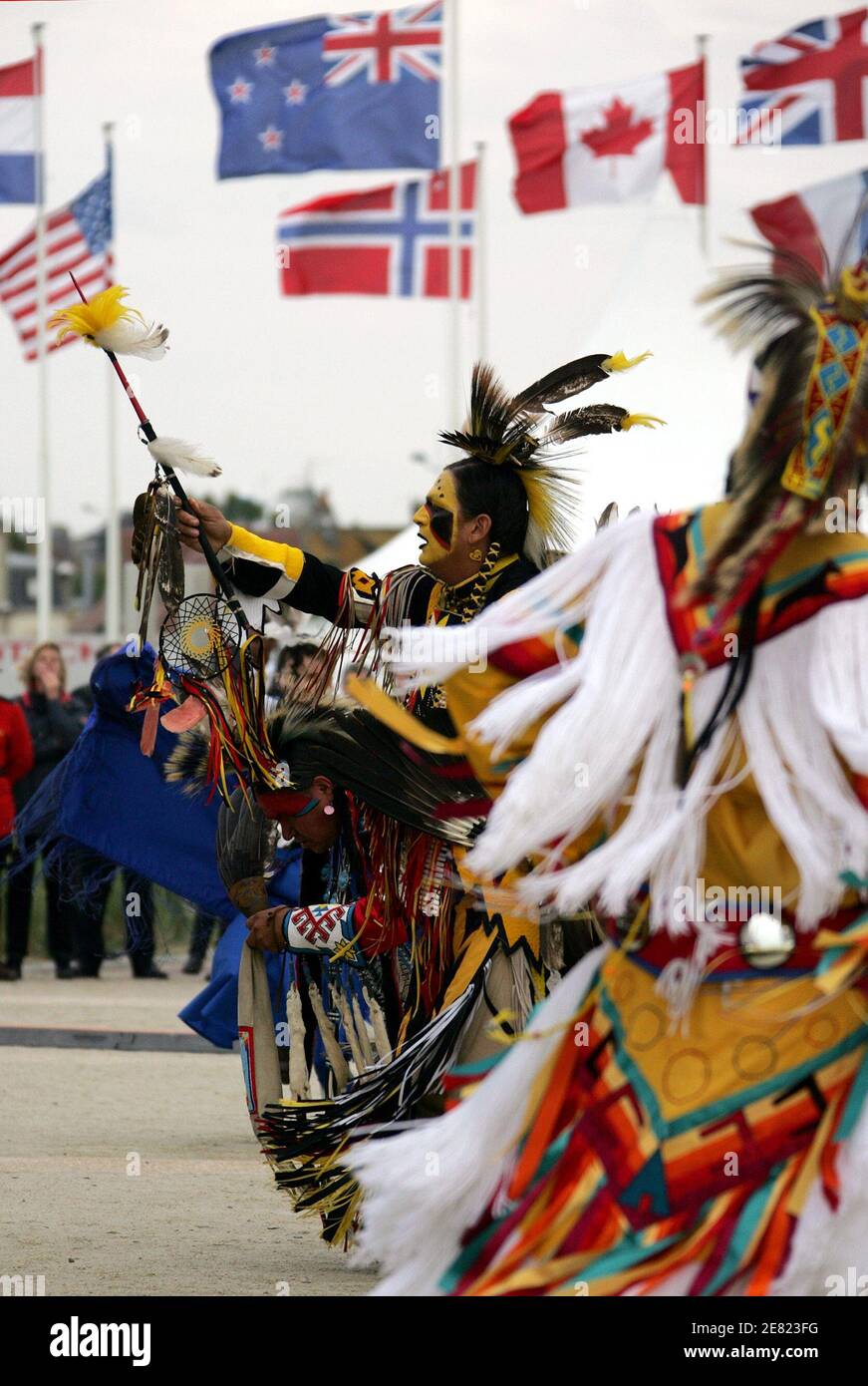 Tribute to fallen warriors hi-res stock photography and images - Alamy