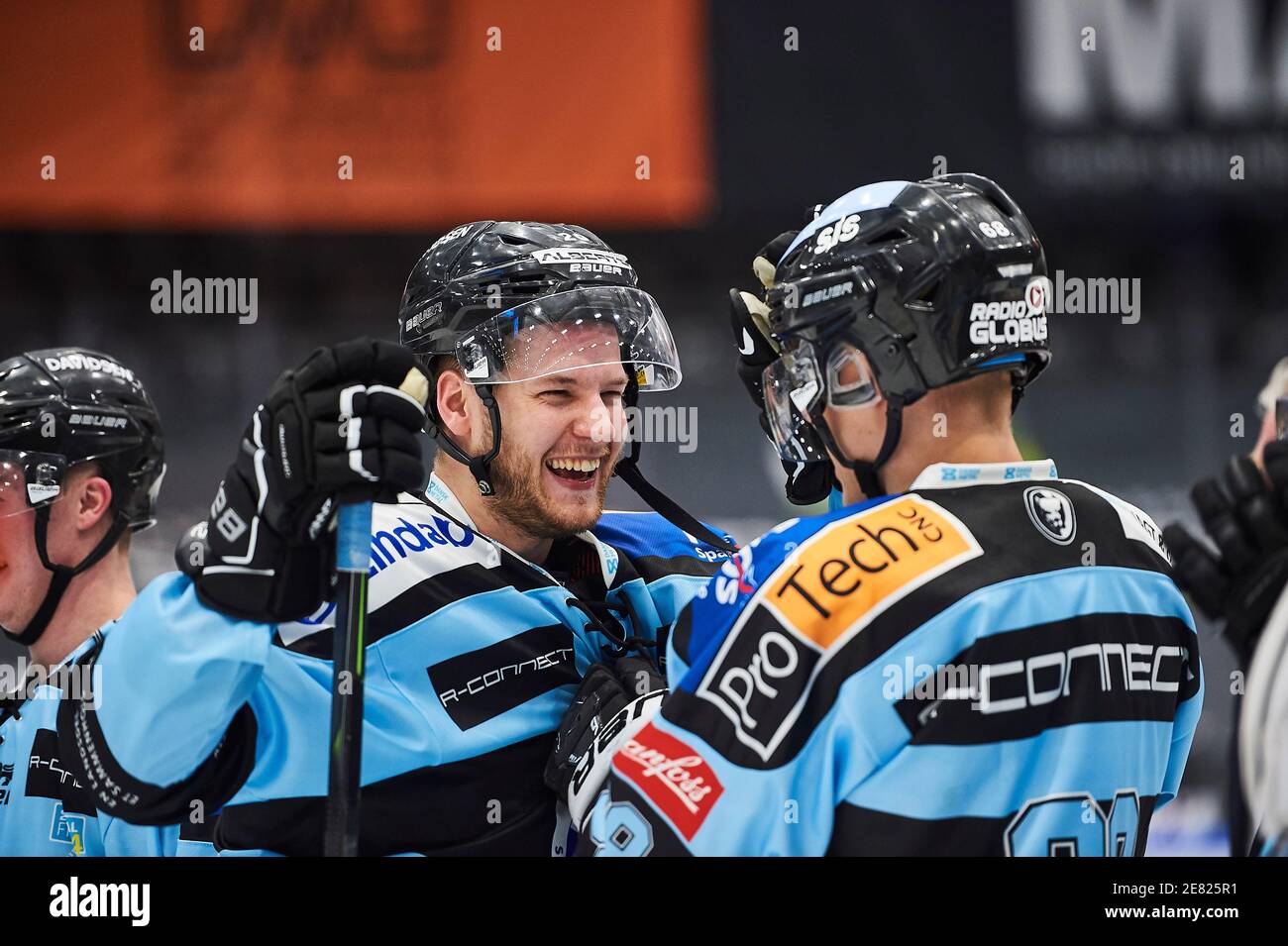 Eller mads hi-res stock photography and images - Alamy