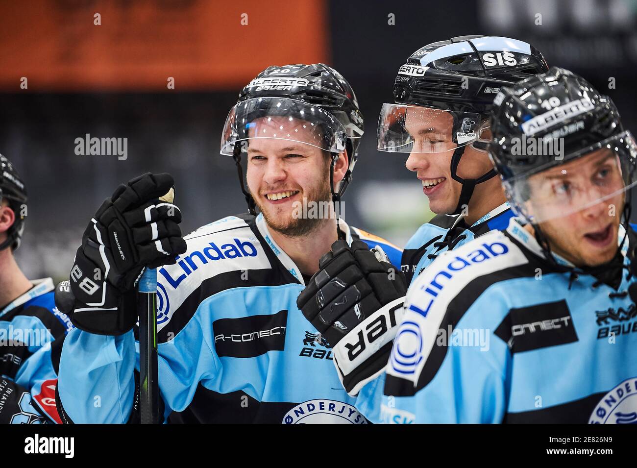 Eller mads hi-res stock photography and images - Alamy