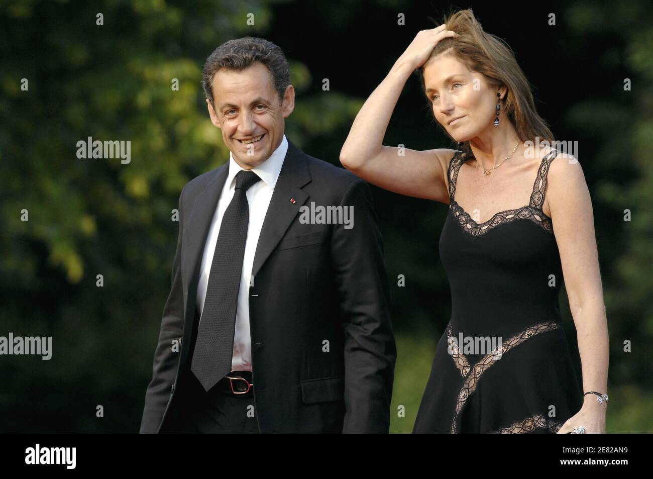 French President Nicolas Sarkozy and his wife Cecilia arrive for an ...
