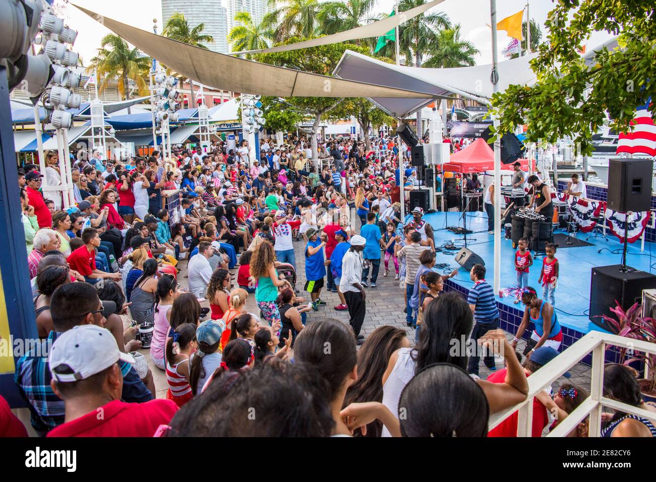 South florida concert hi-res stock photography and images - Alamy