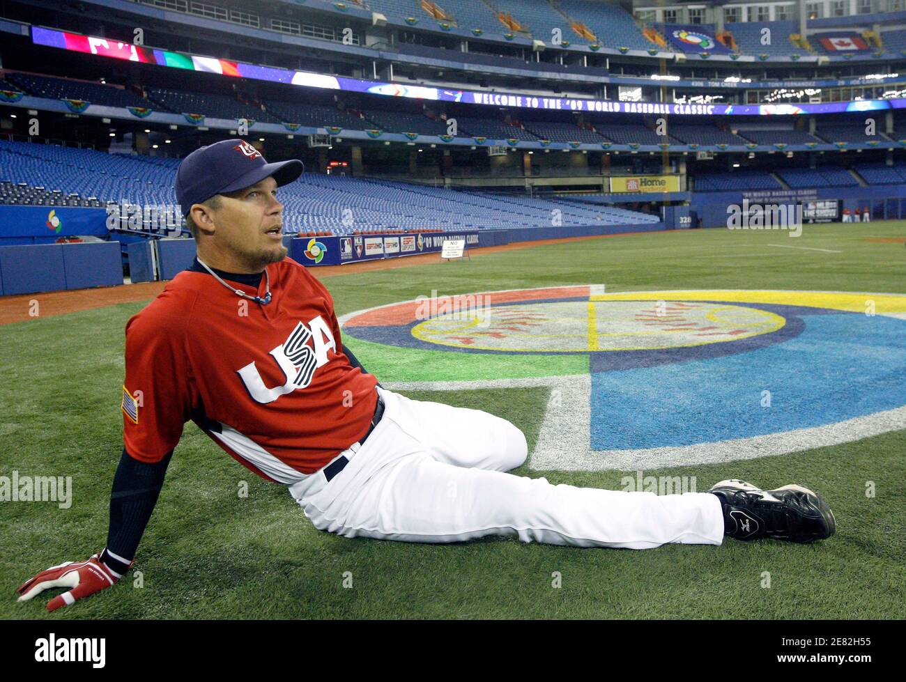 Chipper jones hi-res stock photography and images - Alamy