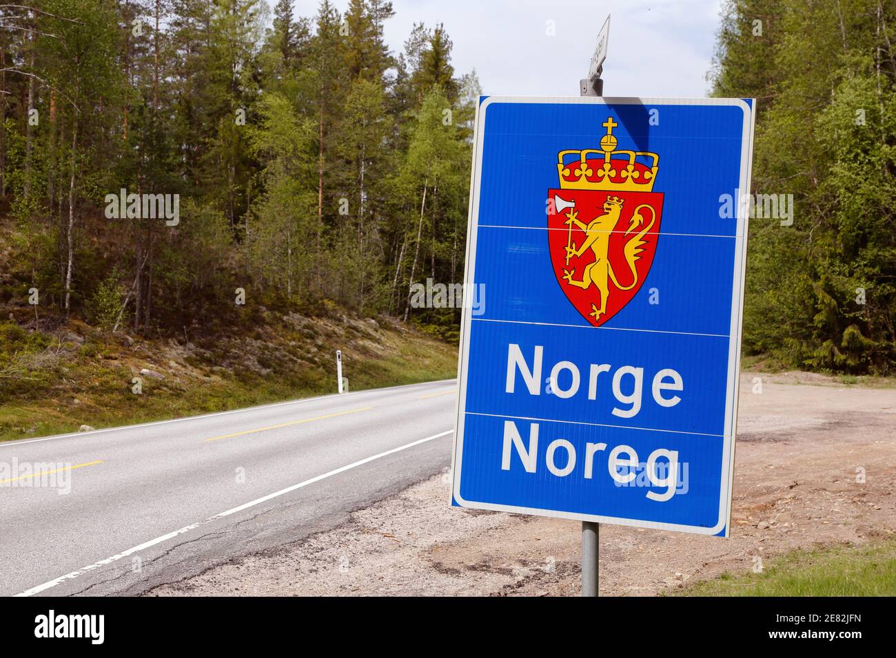 Norway, Sweden - May 26, 2016: Norwegian international border road sign ...