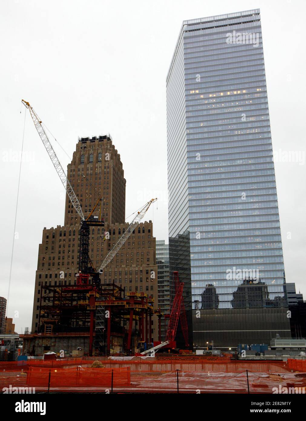 World trade center building 7 hi-res stock photography and images - Alamy