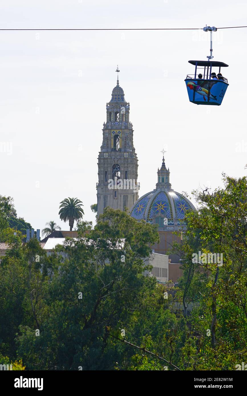Skyfari aerial tram hi-res stock photography and images - Alamy