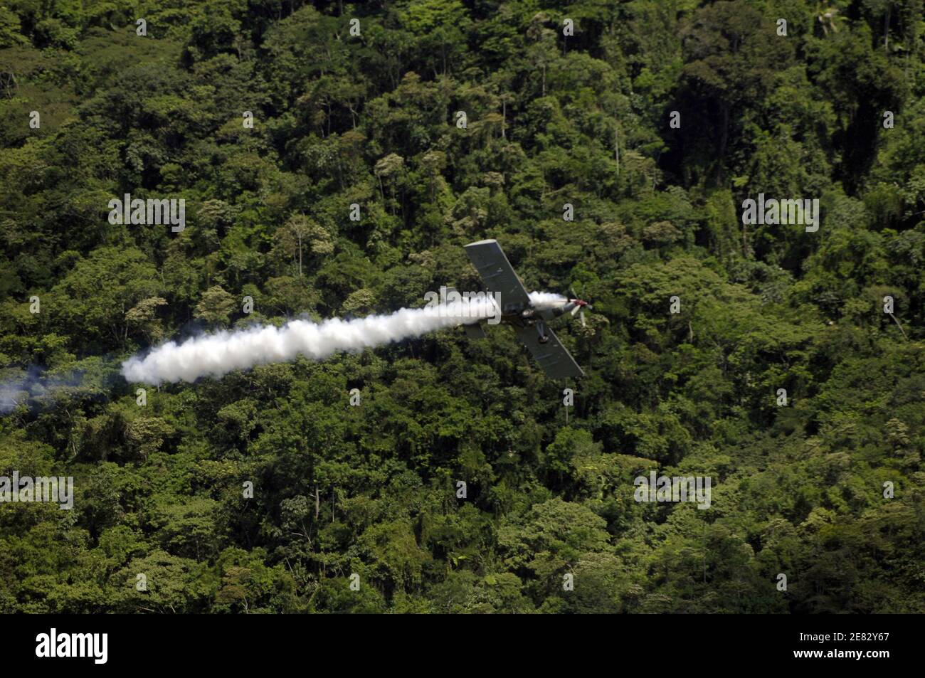 Fumigation by a plane hi-res stock photography and images - Alamy