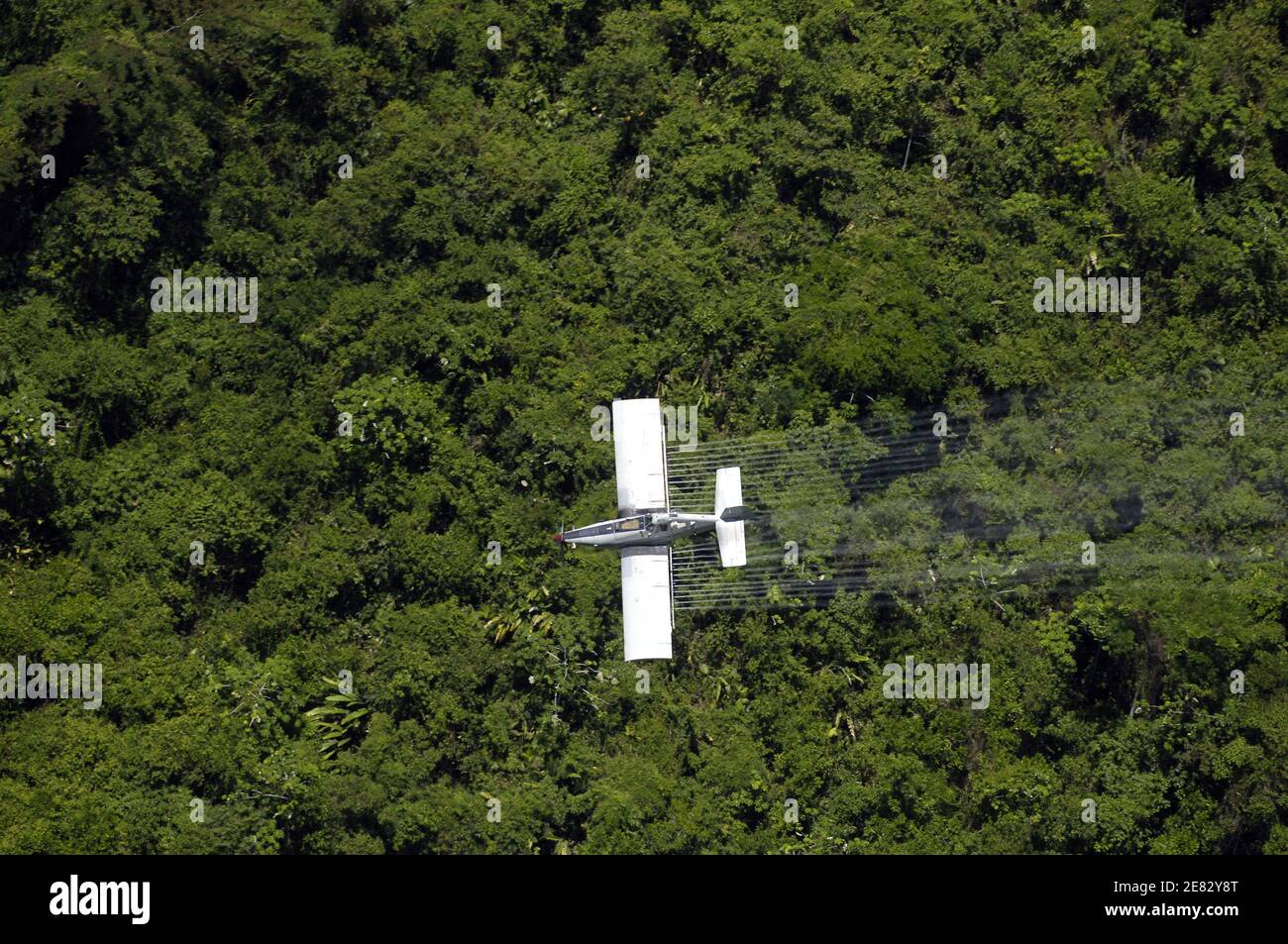 Fumigation by a plane hi-res stock photography and images - Alamy