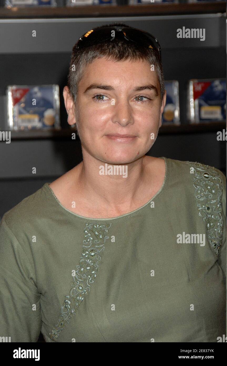 Irish pop singer and activist Sinead O'Connor makes an in-store ...