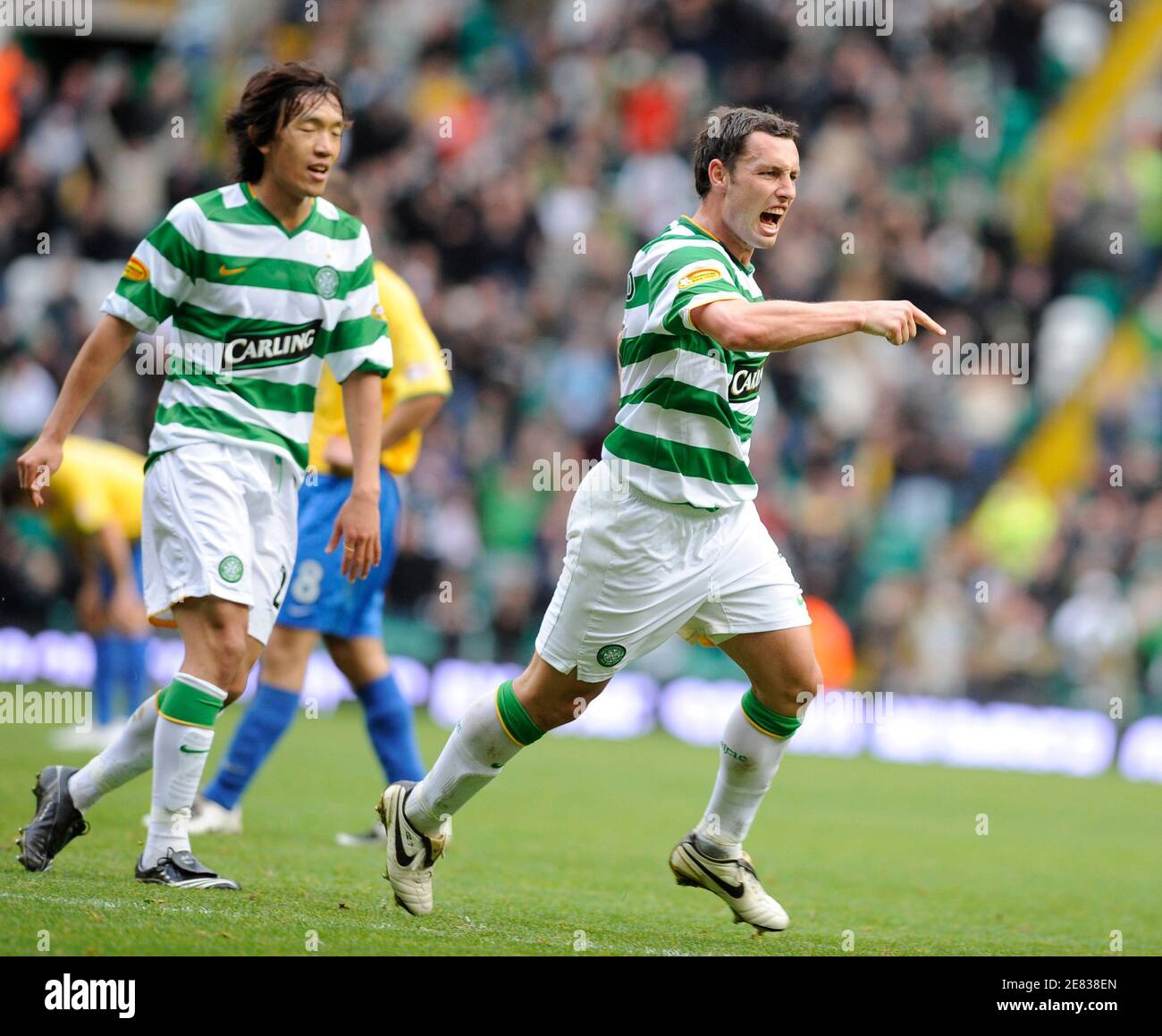 Nakamura celtic goal hi-res stock photography and images - Alamy