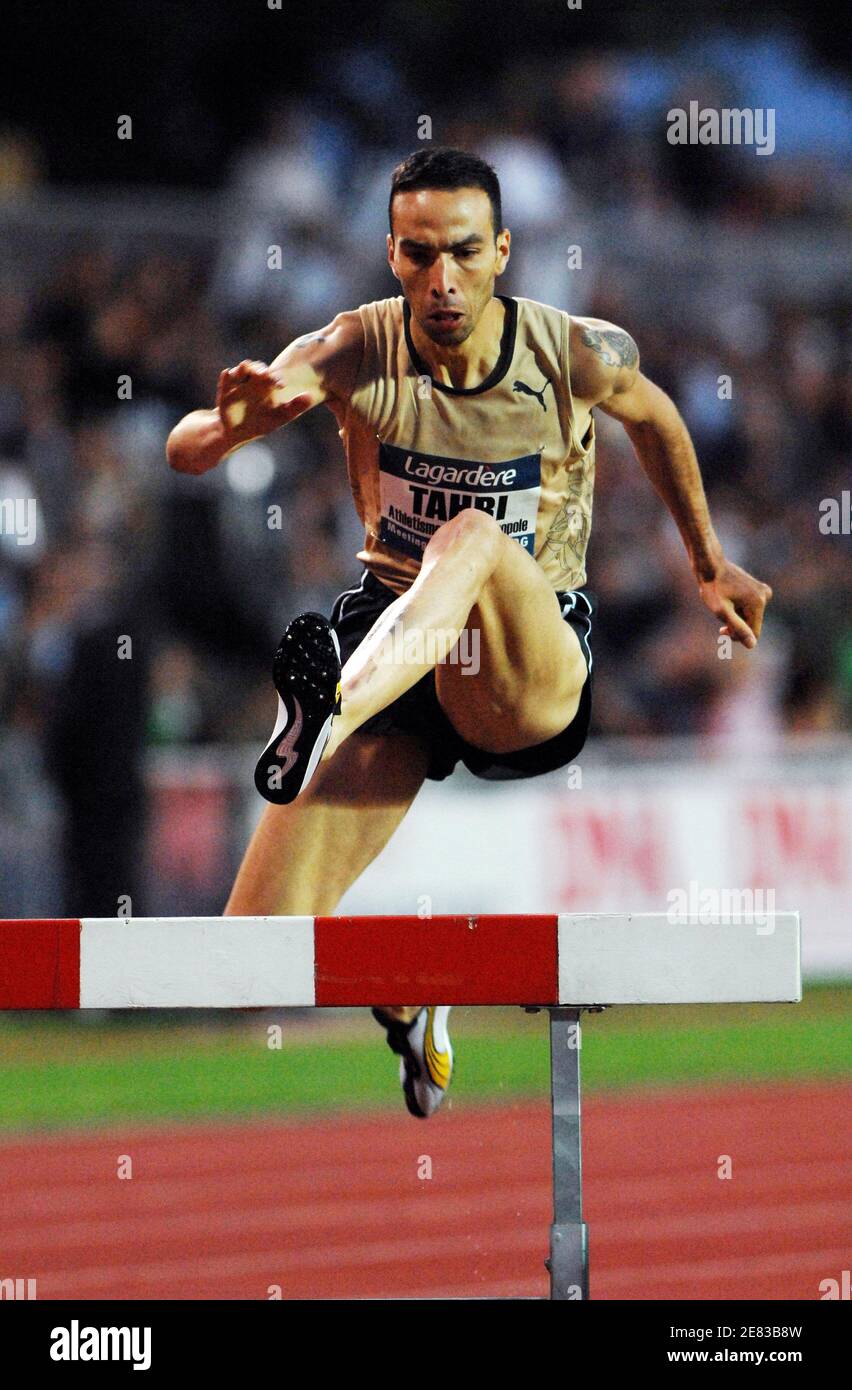 French athlet Bouabdellah Tahri performs on men's 2000 meters ...
