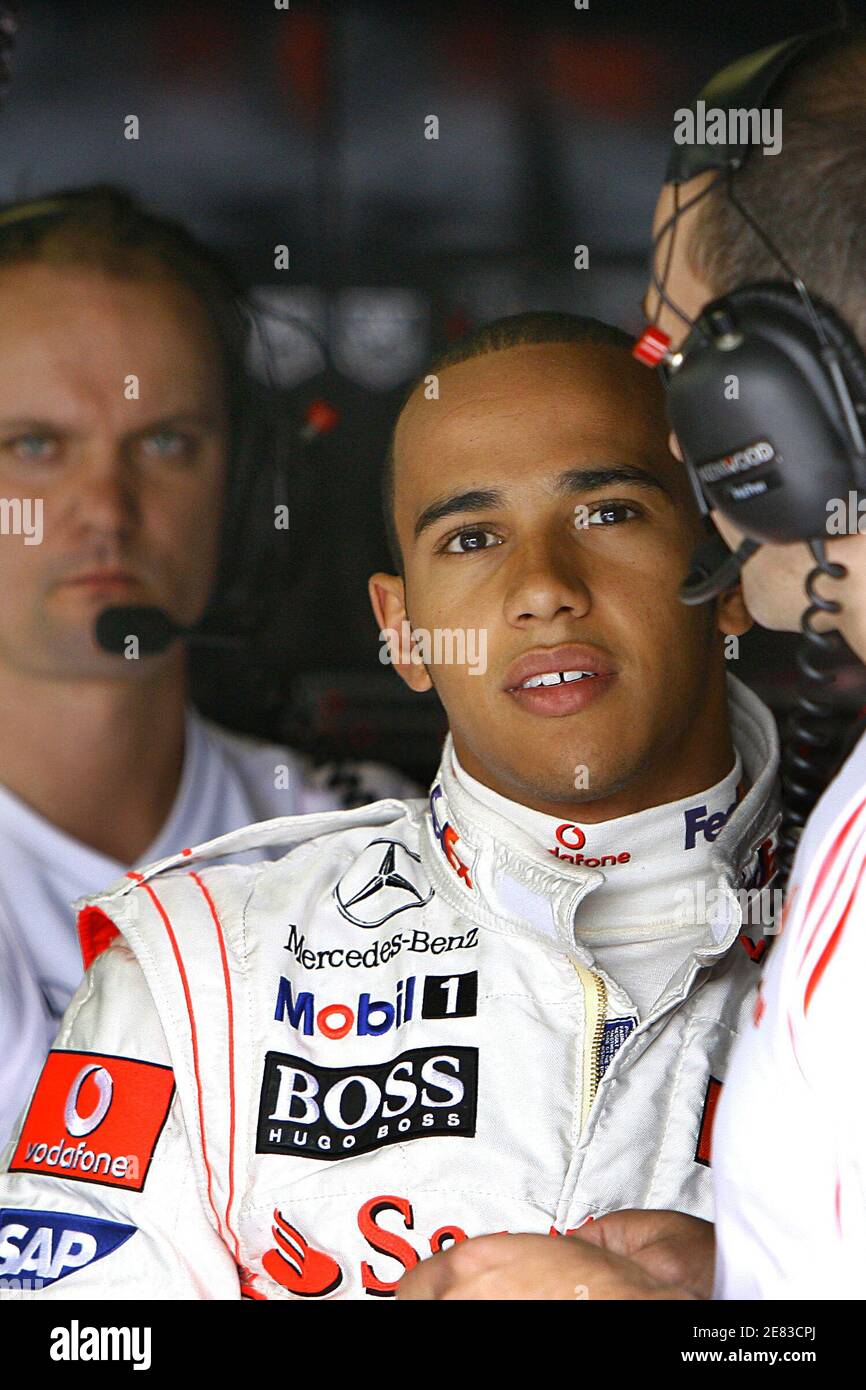 2007 vodafone mclaren mercedes hi-res stock photography and images - Alamy