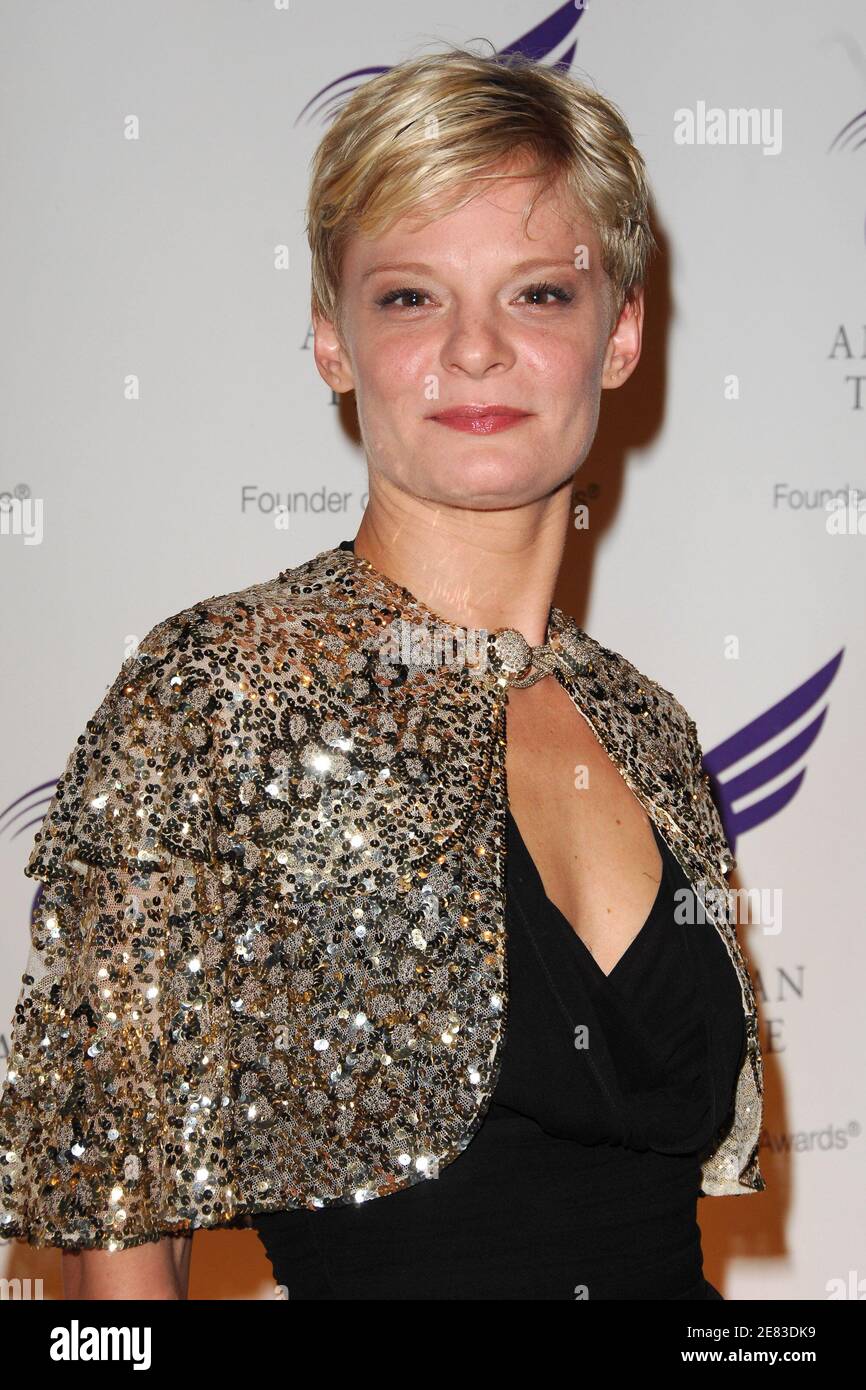 Actress Martha Plimpton attends the American Theatre Wing's Annual ...