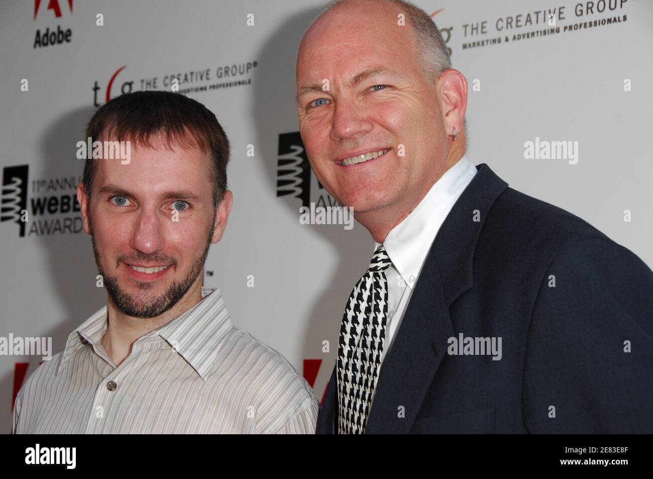 Mentos in diet coke hi-res stock photography and images - Alamy